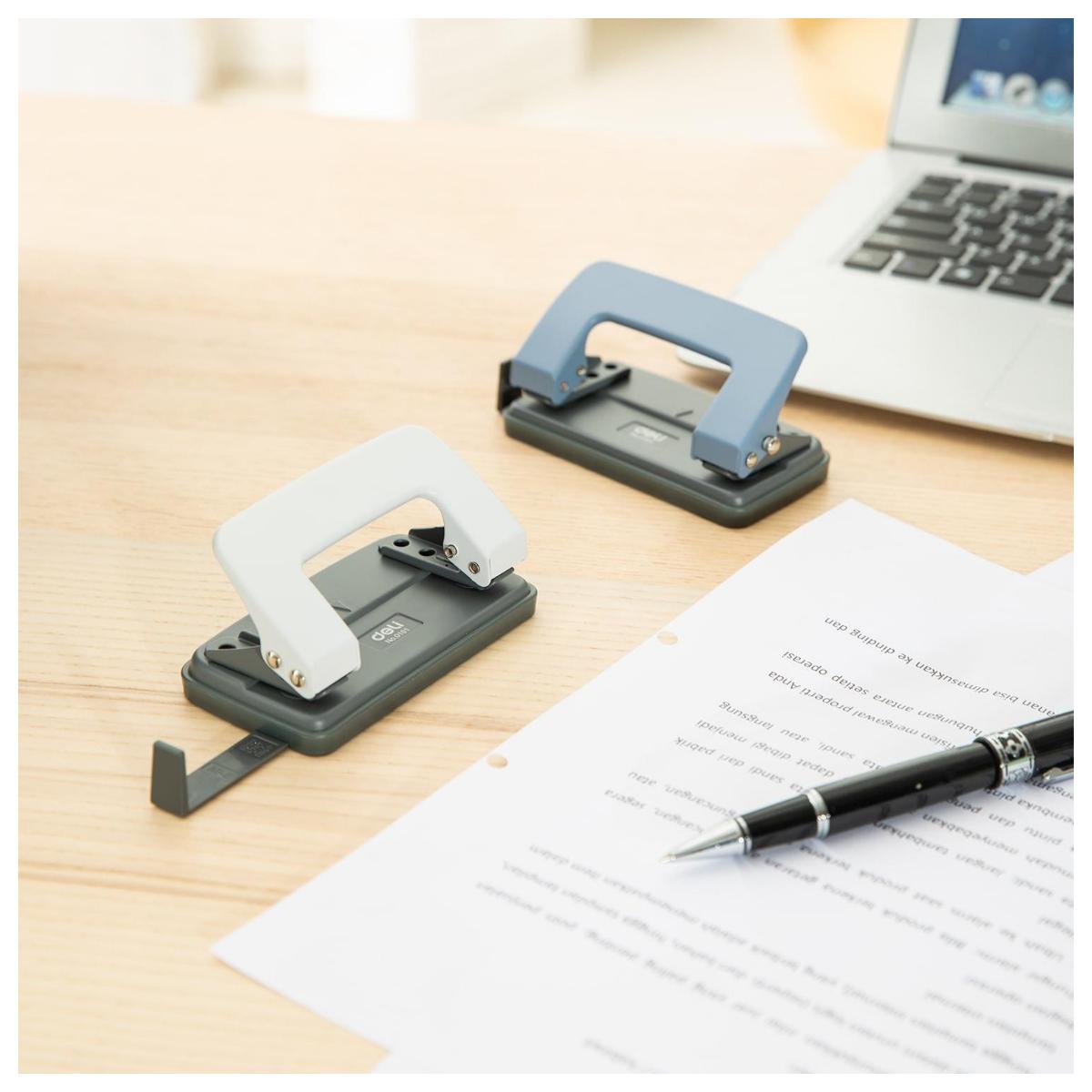 Paper Punch 10 Sheets Deli