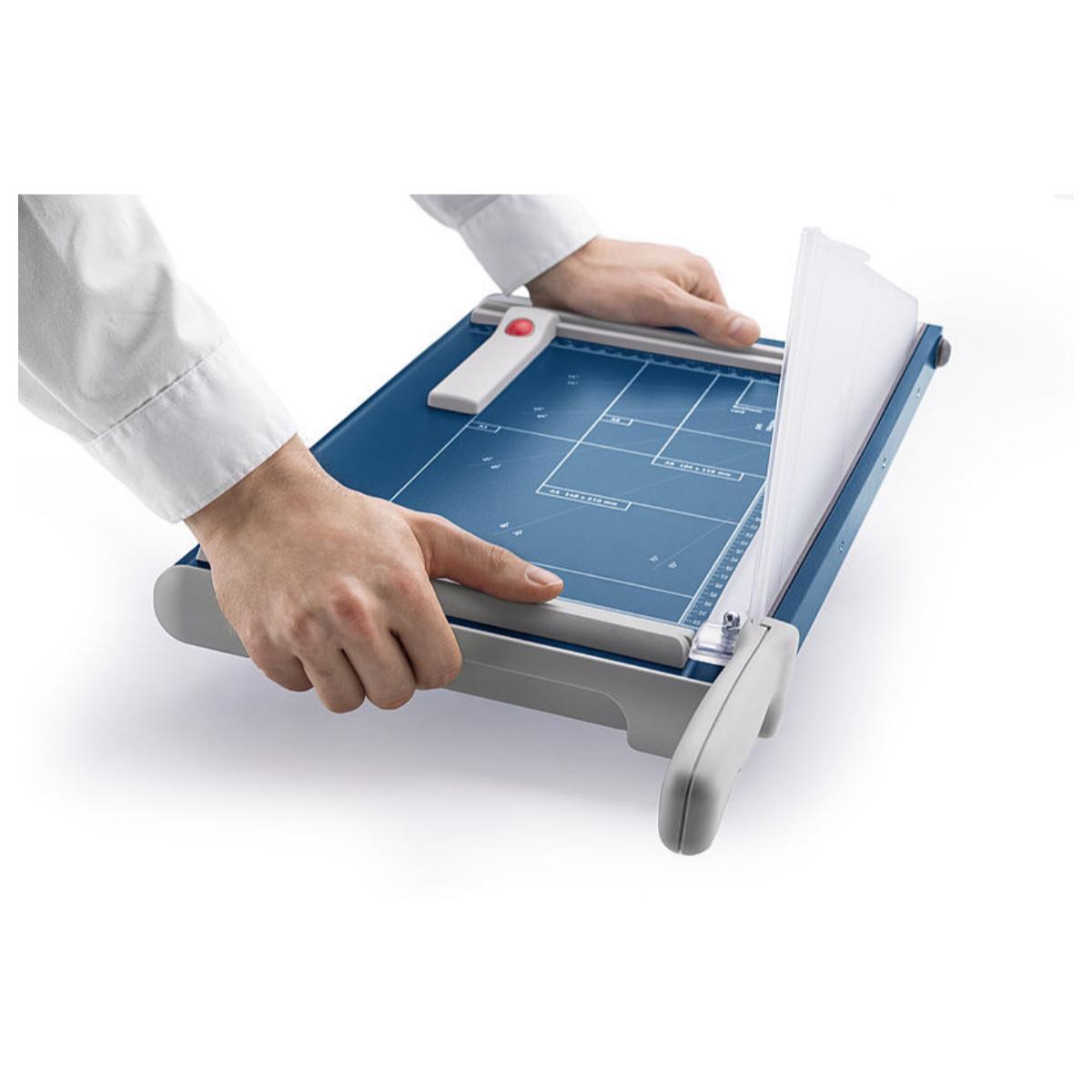 Guillotine DIN A4 - 25Sheets